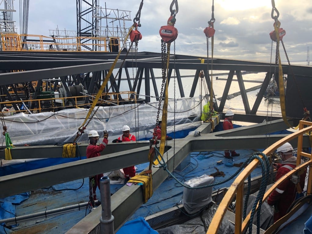 Global 1200 - Crane Boom Repair & Various Service Jobs